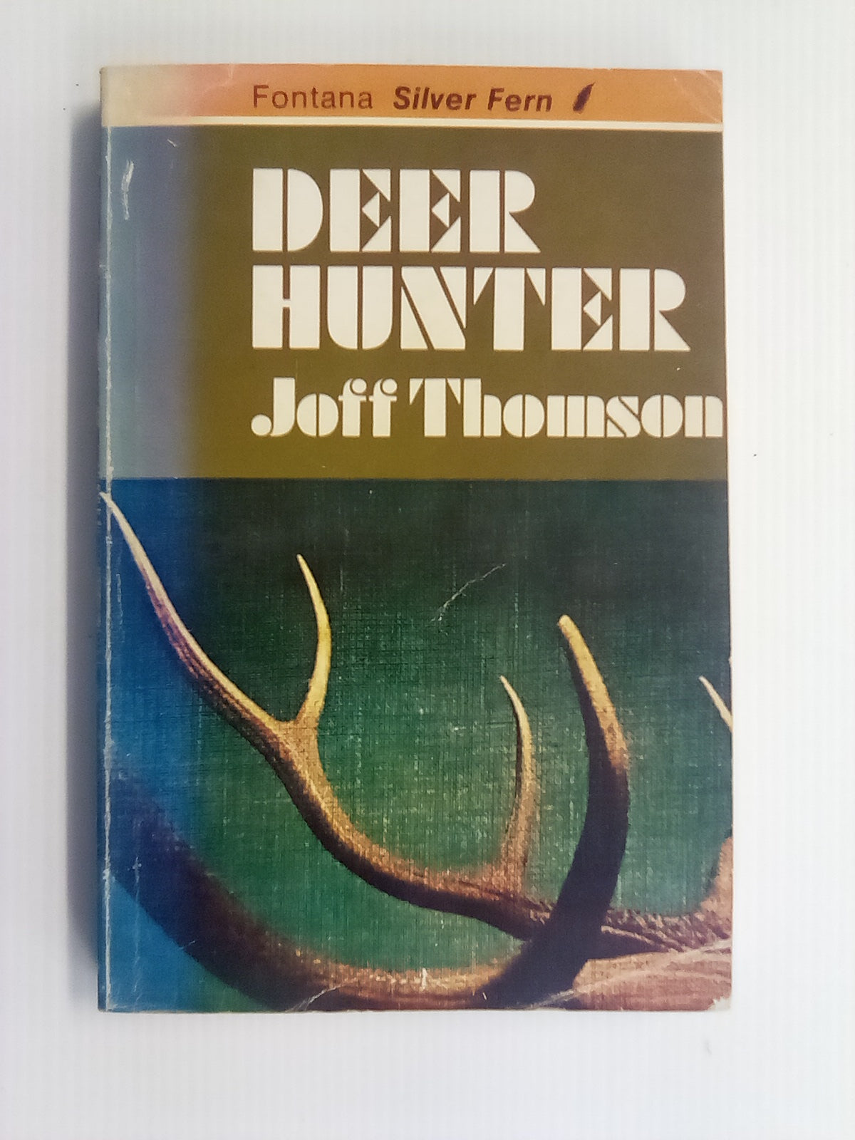 Deer Hunter (1952) by Joff Thompson – Atlantis Books